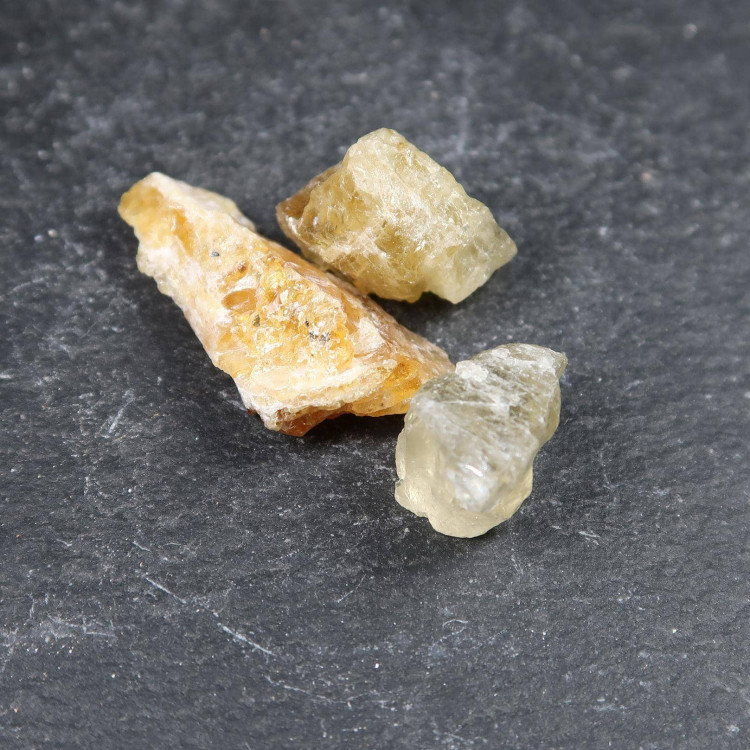 Heliodor Specimens - Buy Heliodor - Yellow Beryl Online - UK Gemstones