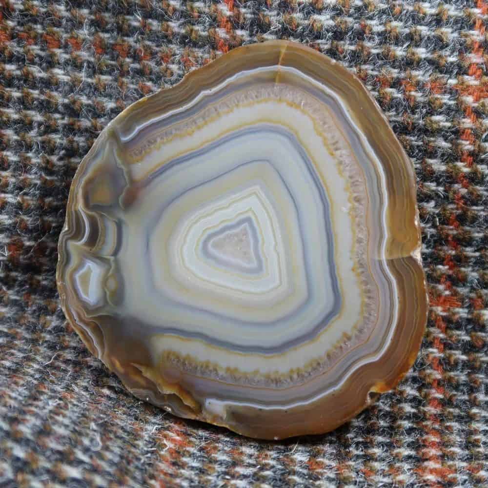 Polished Agate nodules - Agate Display Pieces - UK Minerals