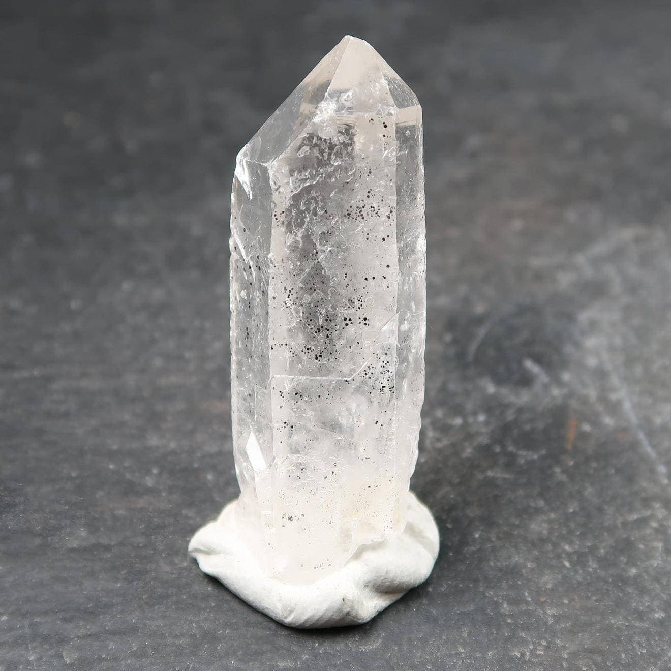 quartz with inclusions for study 3