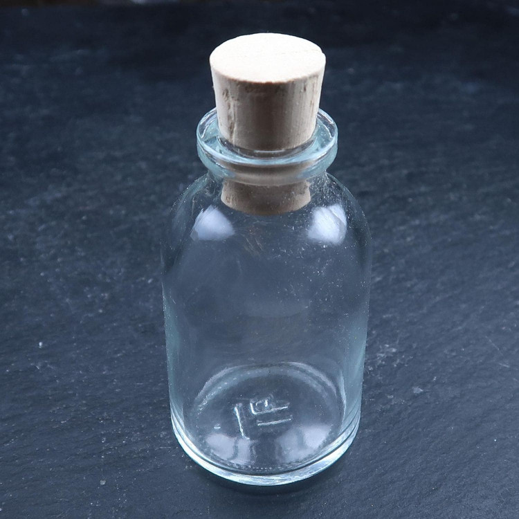 Empty glass bottles - Glass bottles for displaying minerals UK